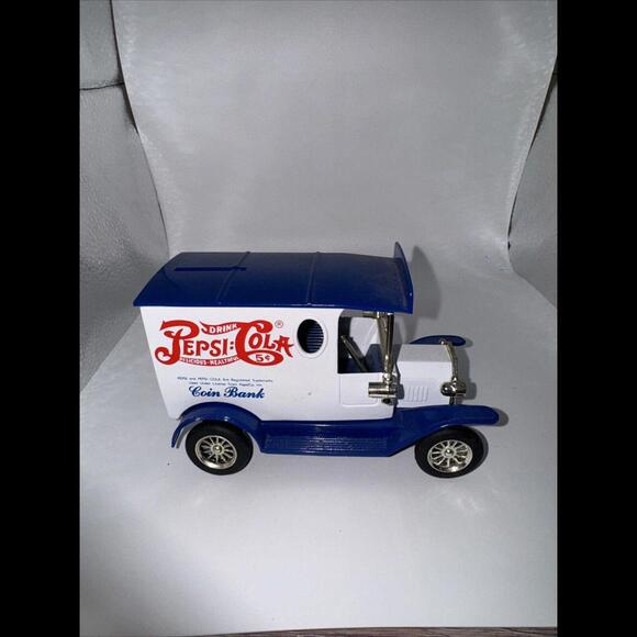 Pepsi | Other | 24 Pepsi Cola Banque De Pices 1912 Camion De Livraison ...